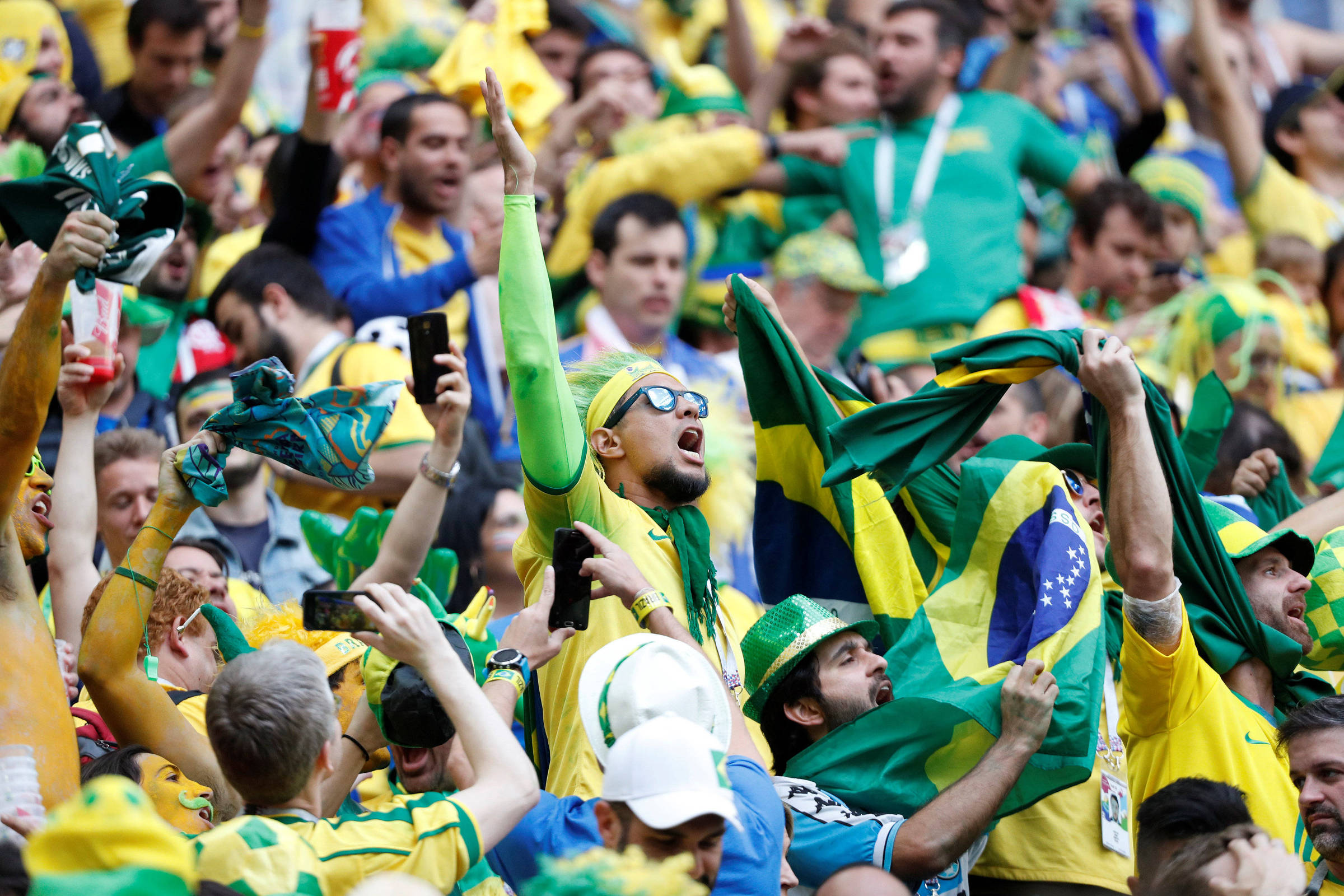 Espera finalmente chegou ao fim e brasileiro foi premiado melhor do mundo